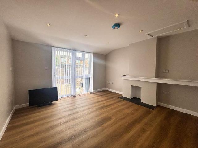 1 bedroom bungalow to rent