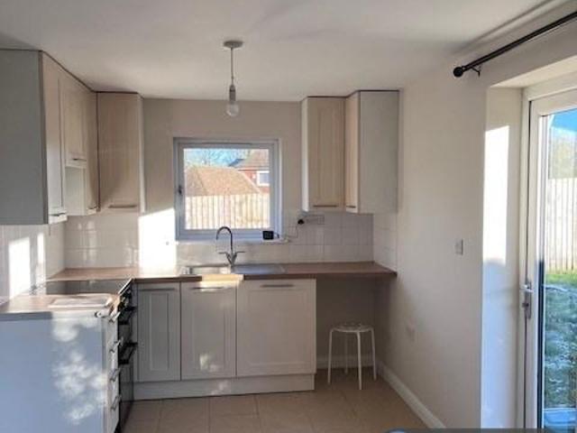 1 bedroom bungalow to rent