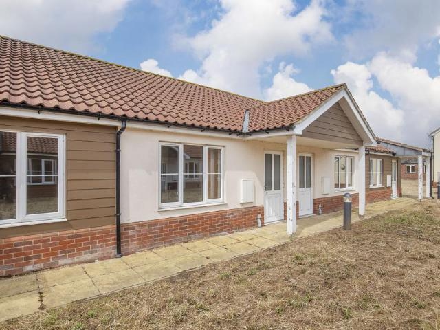 1 bedroom bungalow to rent