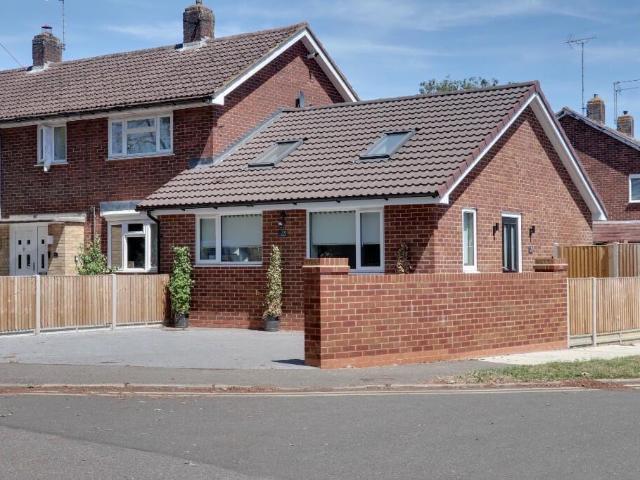 1 bedroom bungalow to rent
