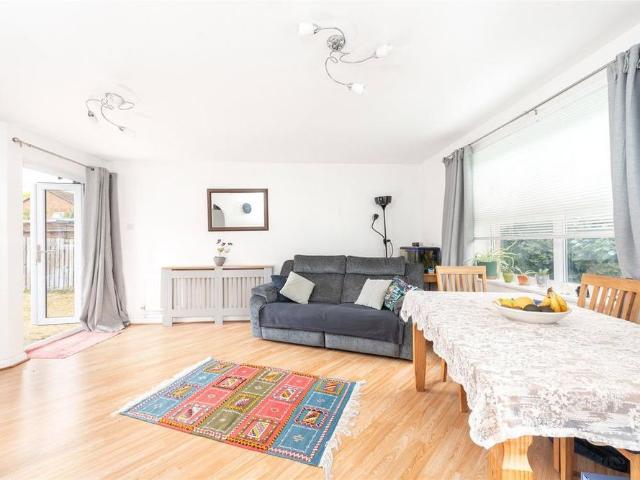 1 bedroom bungalow to rent