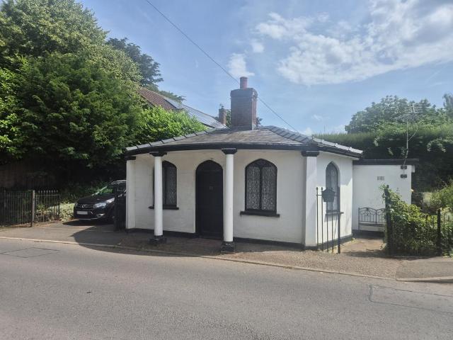 1 bedroom bungalow to rent