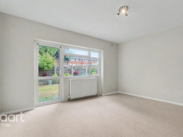 1 bedroom bungalow to rent