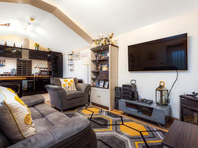 1 bedroom bungalow to rent