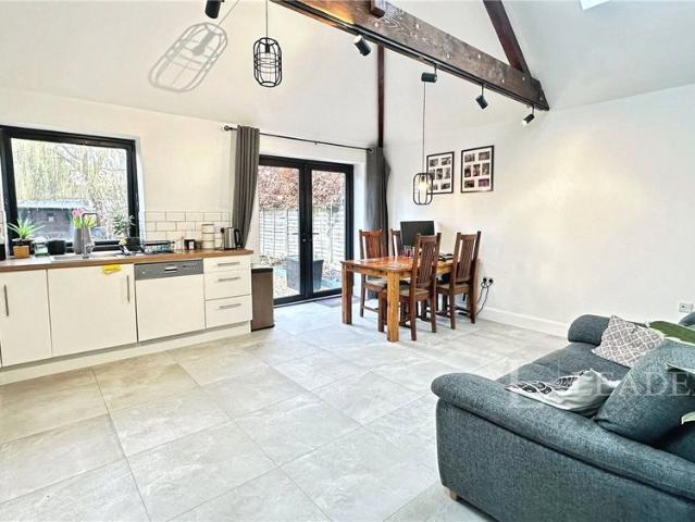 1 bedroom bungalow to rent Riverside Road, Luton, Bedfordshire, LU3