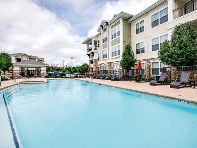 1 bedroom, Burleson TX 76028 34526299
