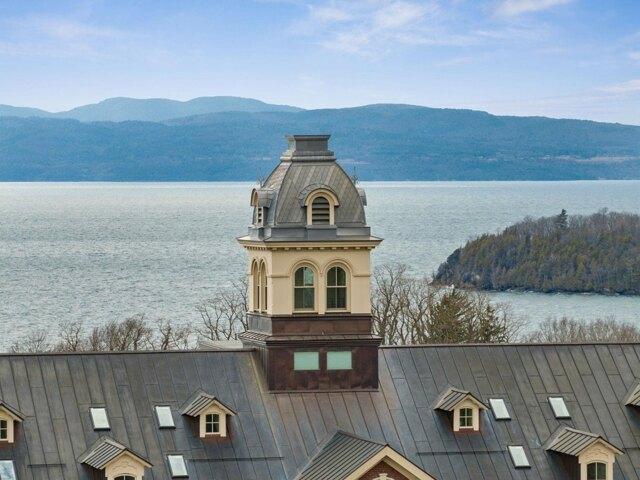 1 bedroom, Burlington VT 05401 102562699