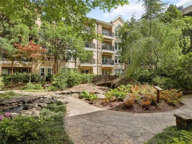 1 bedroom, GA GA 102551920
