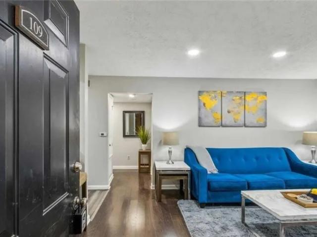 1 bedroom, GA GA 102701396