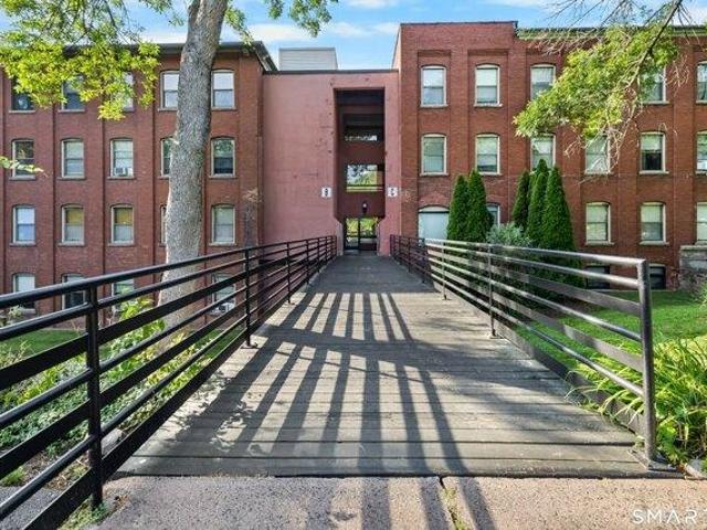 1 bedroom, Glastonbury CT 06033 104075319