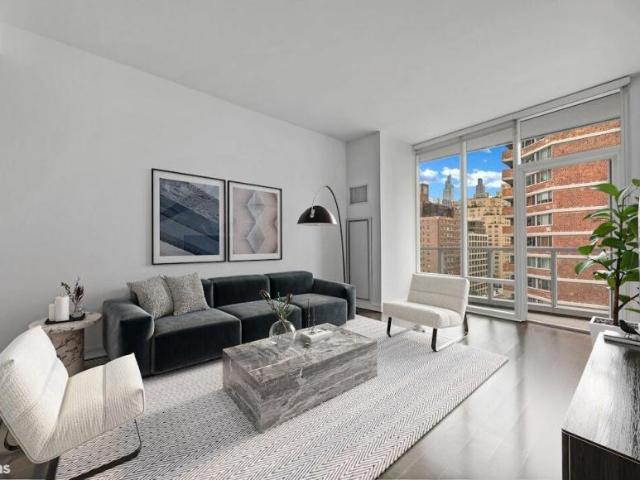 1 bedroom, Gramercy Park NY 102244975