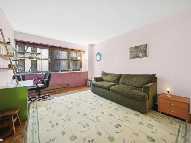 1 bedroom, Gramercy Park NY LS100086049