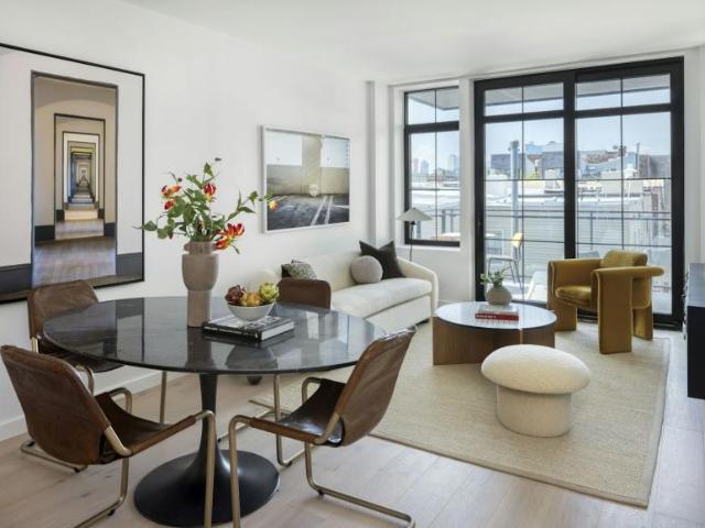 1 bedroom, Greenpoint NY LS97049158
