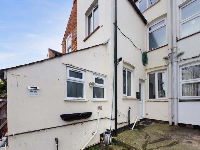 1 bedroom ground maisonette for sale