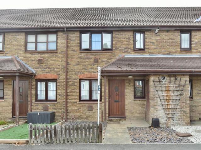 1 bedroom ground maisonette for sale