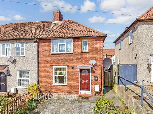 1 bedroom ground maisonette for sale