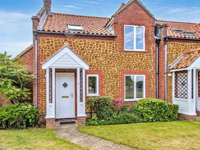 1 bedroom ground maisonette for sale