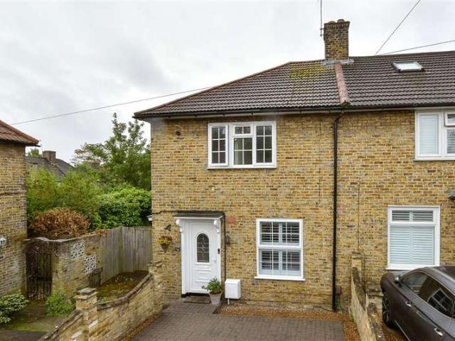 1 Bedroom Ground Maisonette Flat