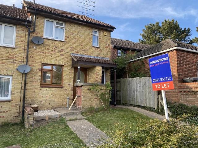 1 bedroom ground maisonette to rent