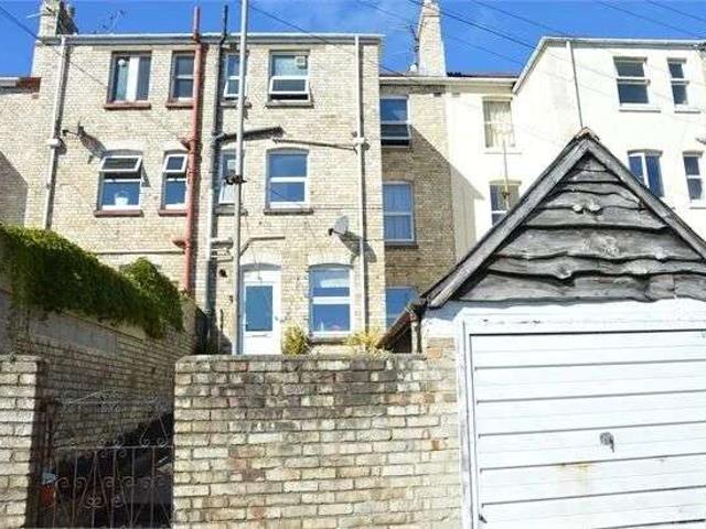 1 Bedroom Ground Flat