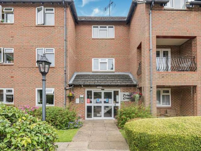 1 Bedroom Ground Flat