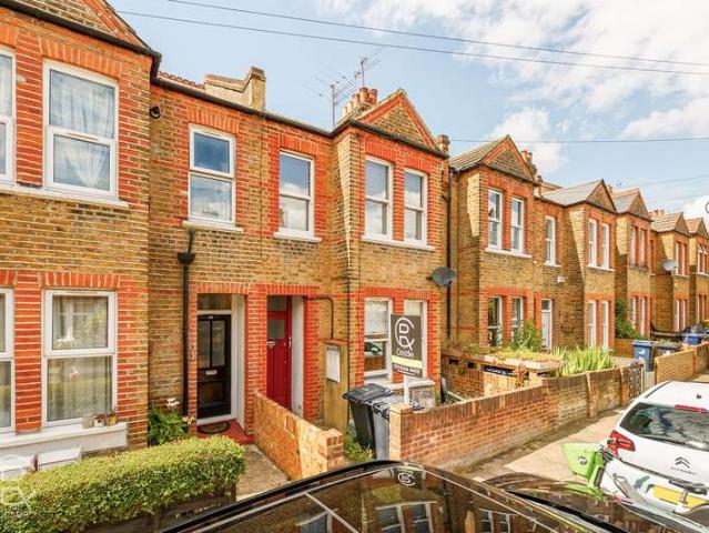 1 Bedroom Ground Flat