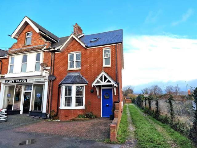 1 Bedroom Ground Flat