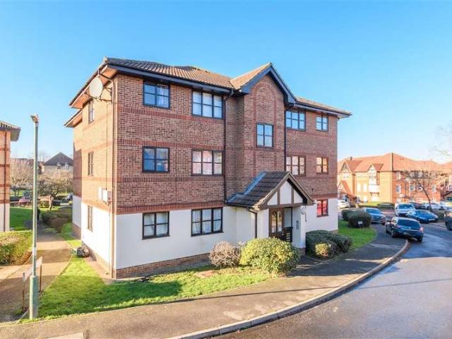 1 Bedroom Ground Flat