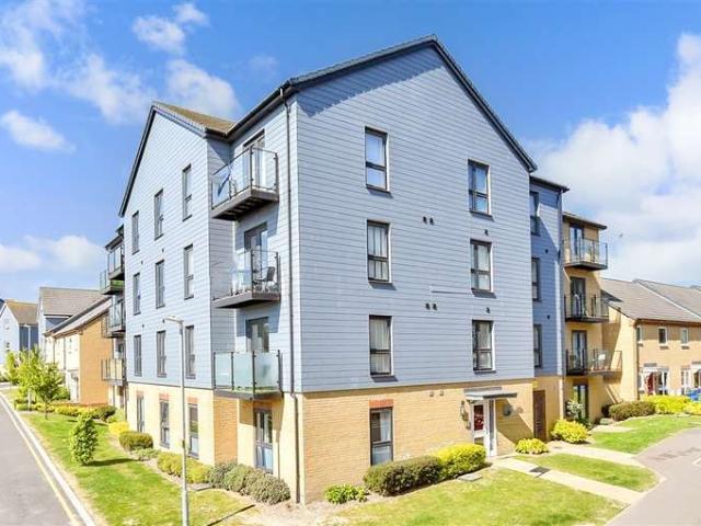 1 Bedroom Ground Flat