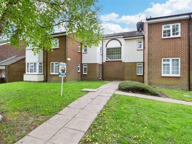 1 Bedroom Ground Flat