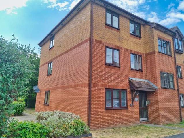 1 Bedroom Ground Flat