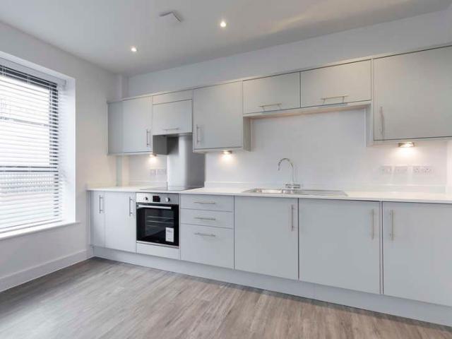 1 Bedroom Ground Flat