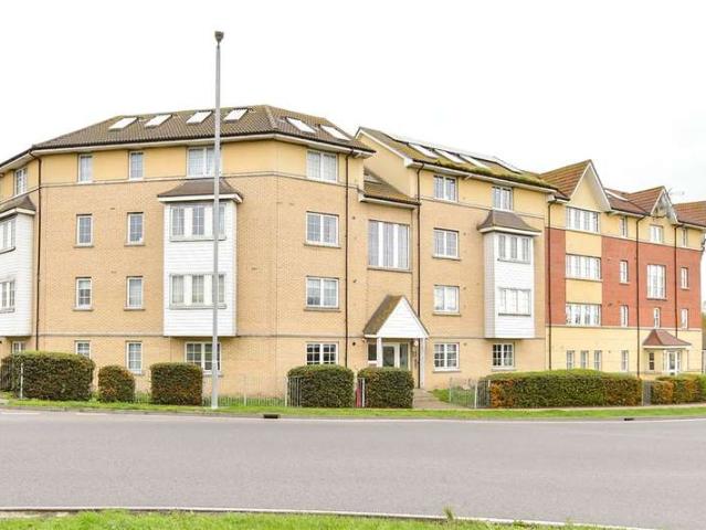 1 Bedroom Ground Flat
