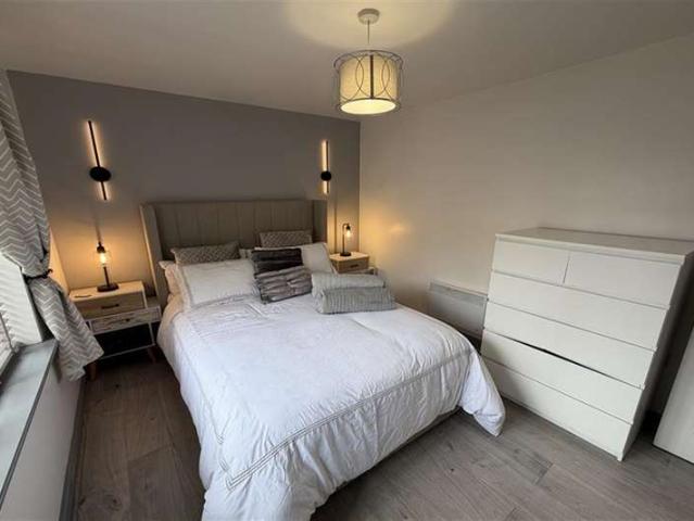 1 Bedroom Ground Flat