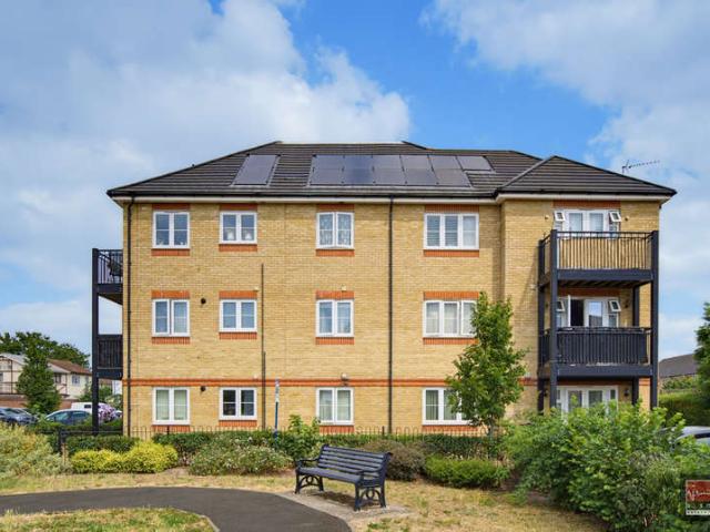 1 Bedroom Ground Flat