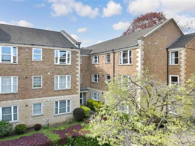 1 Bedroom Ground Flat