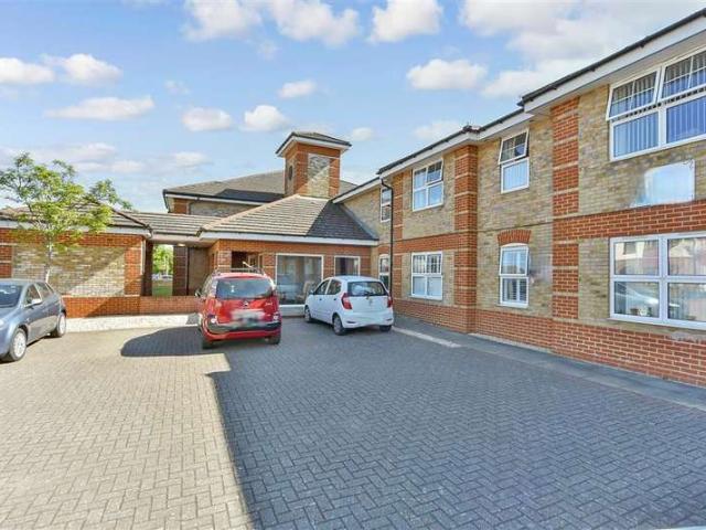 1 Bedroom Ground Flat
