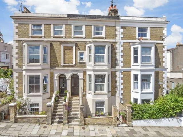 1 Bedroom Ground Flat