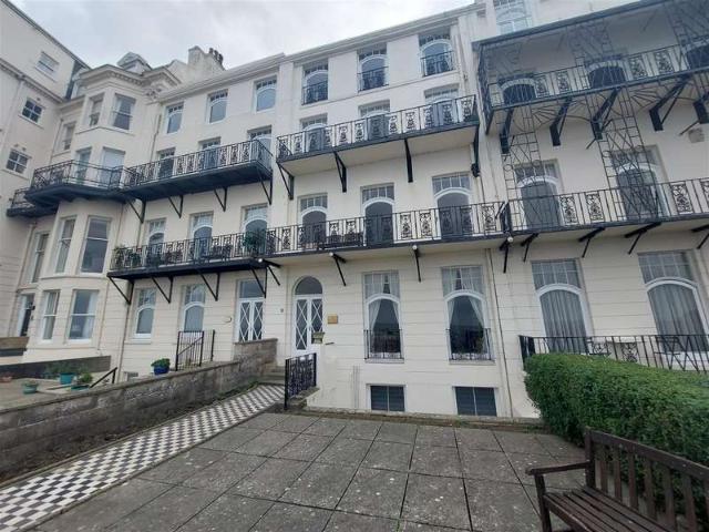 1 Bedroom Ground Flat