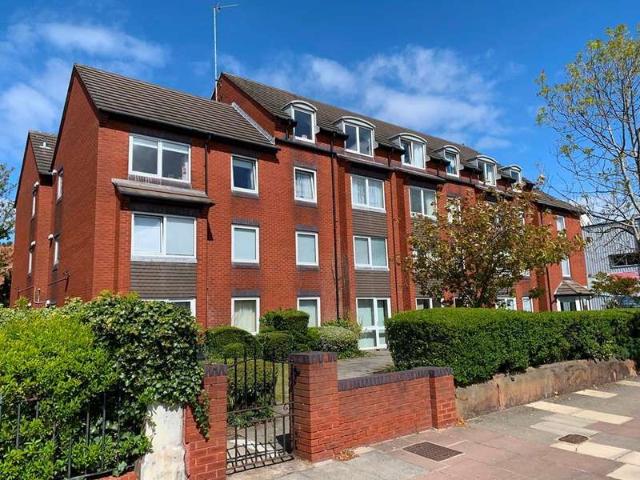 1 Bedroom Ground Flat