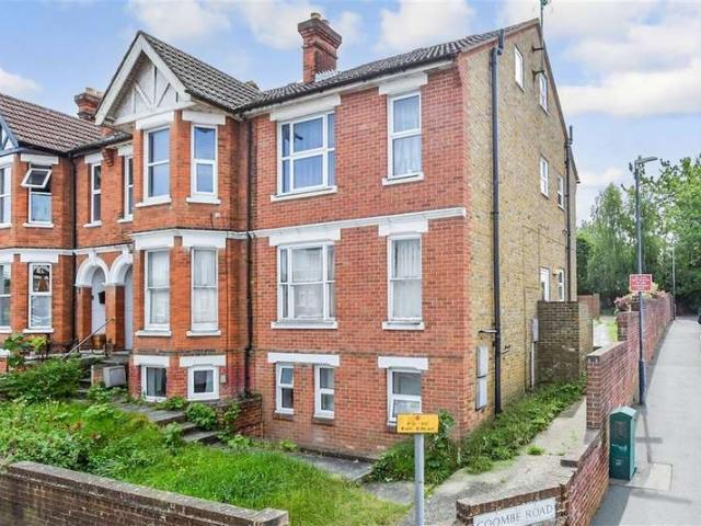 1 Bedroom Ground Flat