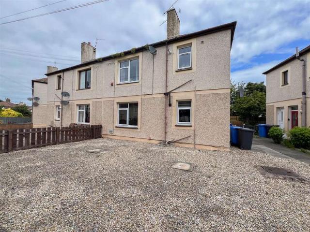 1 Bedroom Ground Flat