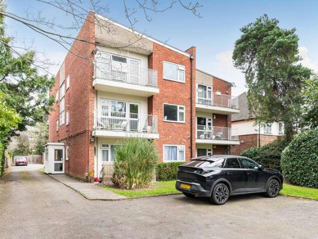 1 Bedroom Ground Flat