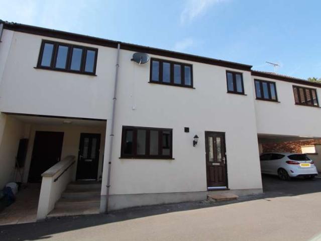 1 Bedroom Ground Flat