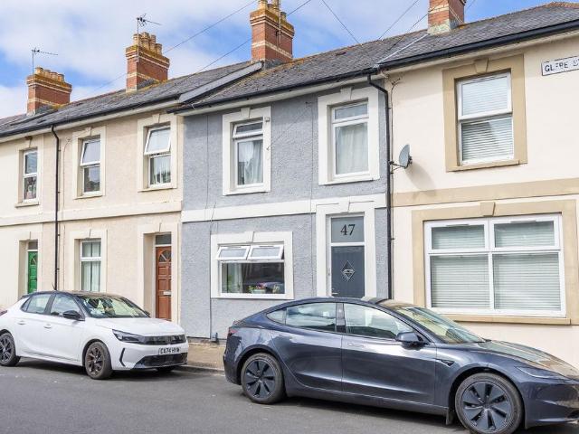 1 bedroom ground flat for sale