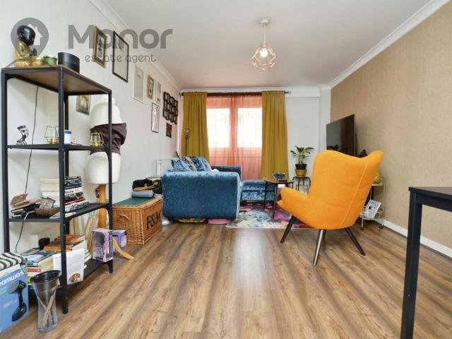 1 bedroom ground flat for sale
