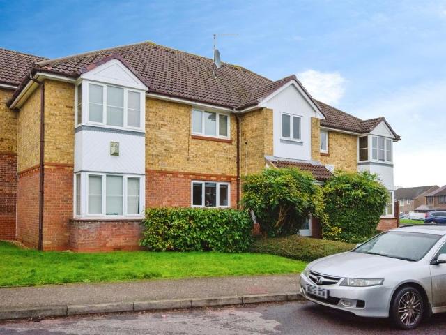 1 bedroom ground flat for sale