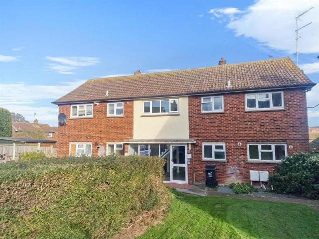 1 bedroom ground flat for sale