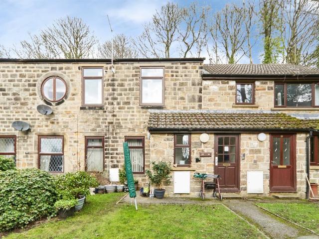 1 bedroom ground flat for sale