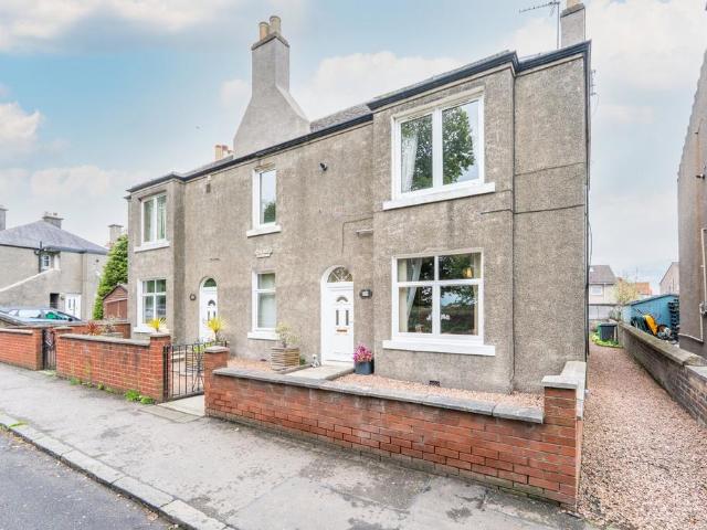 1 bedroom ground flat for sale